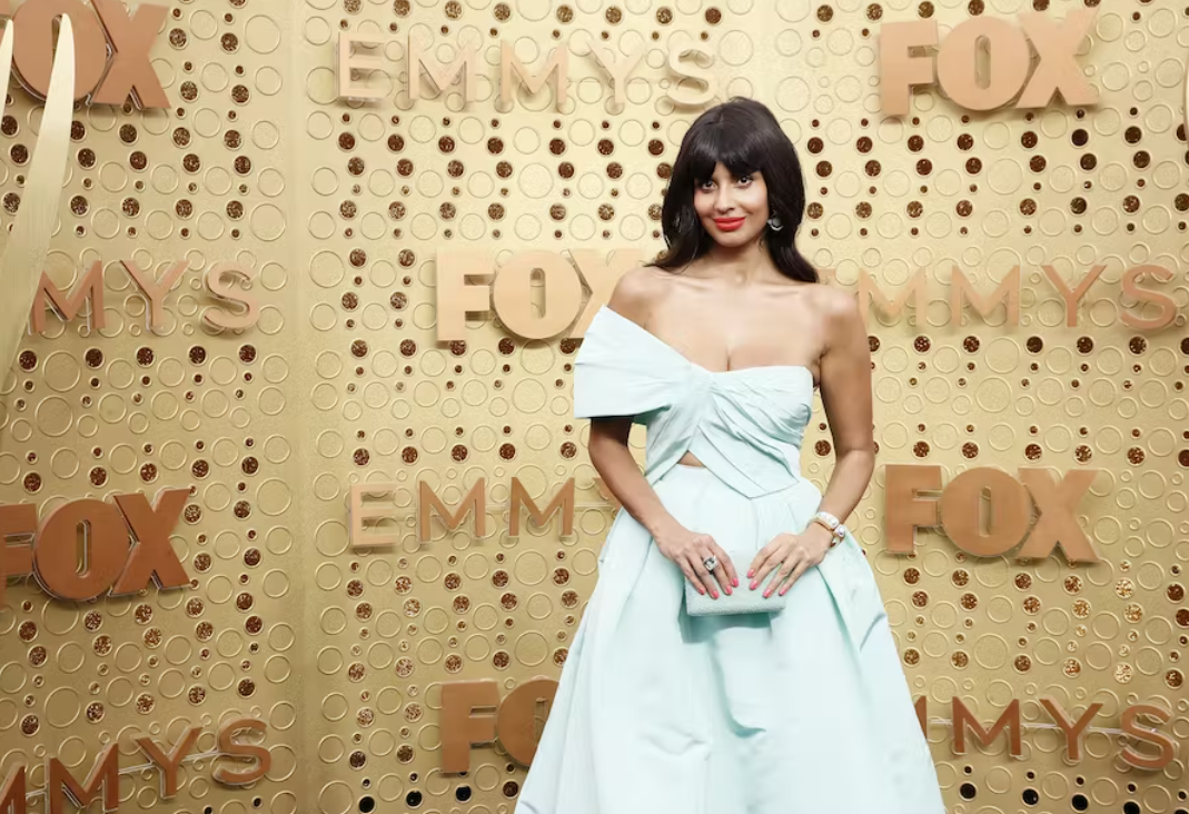 Body neutrality: what it is and how it can help lead to more positive ...