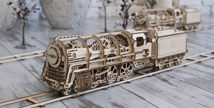 The Great Model Train Robbery | Noa: Understand the news that matters